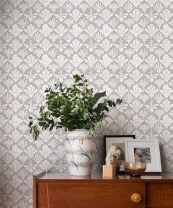Fanned Flowers Wallpaper• Floral Wallpaper • Milton & King USA