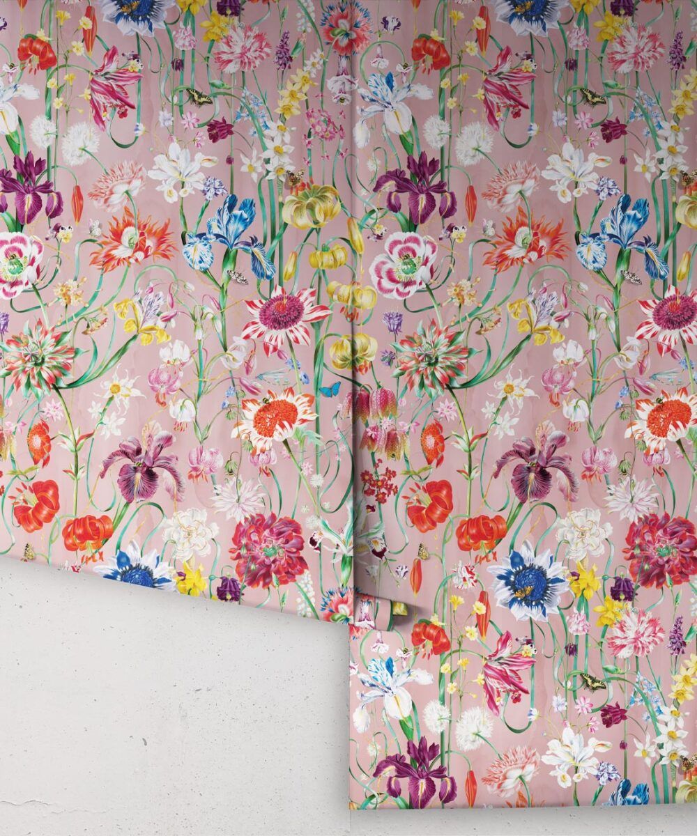 J'Adore Wallpaper • Realistic Floral Wallpaper • Milton & King USA