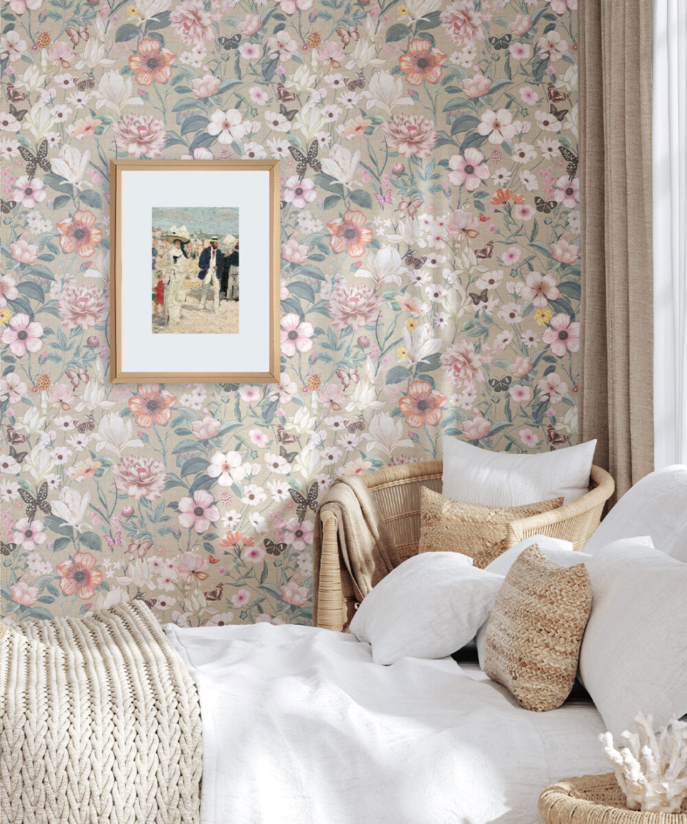 Barney Vintage Wallpaper • Antique Floral • Milton & King USA